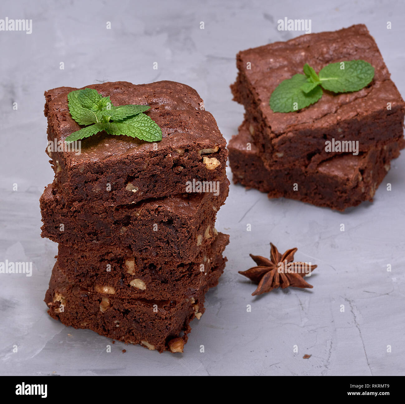 Stack square hi-res stock photography and images - Alamy