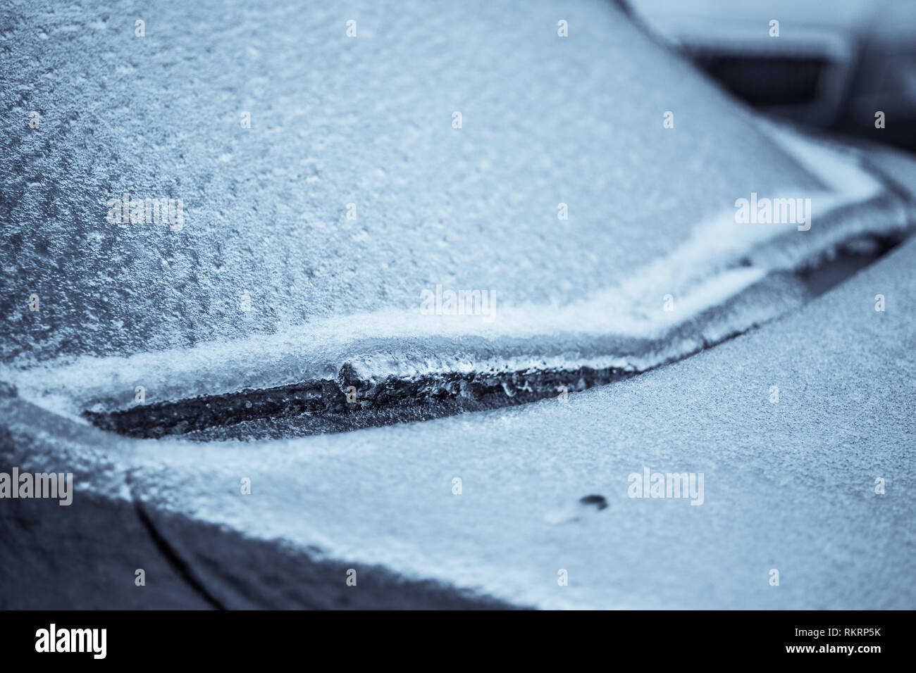 Close up shot of a frozen car wind screen with wipers Stock Photo - Alamy