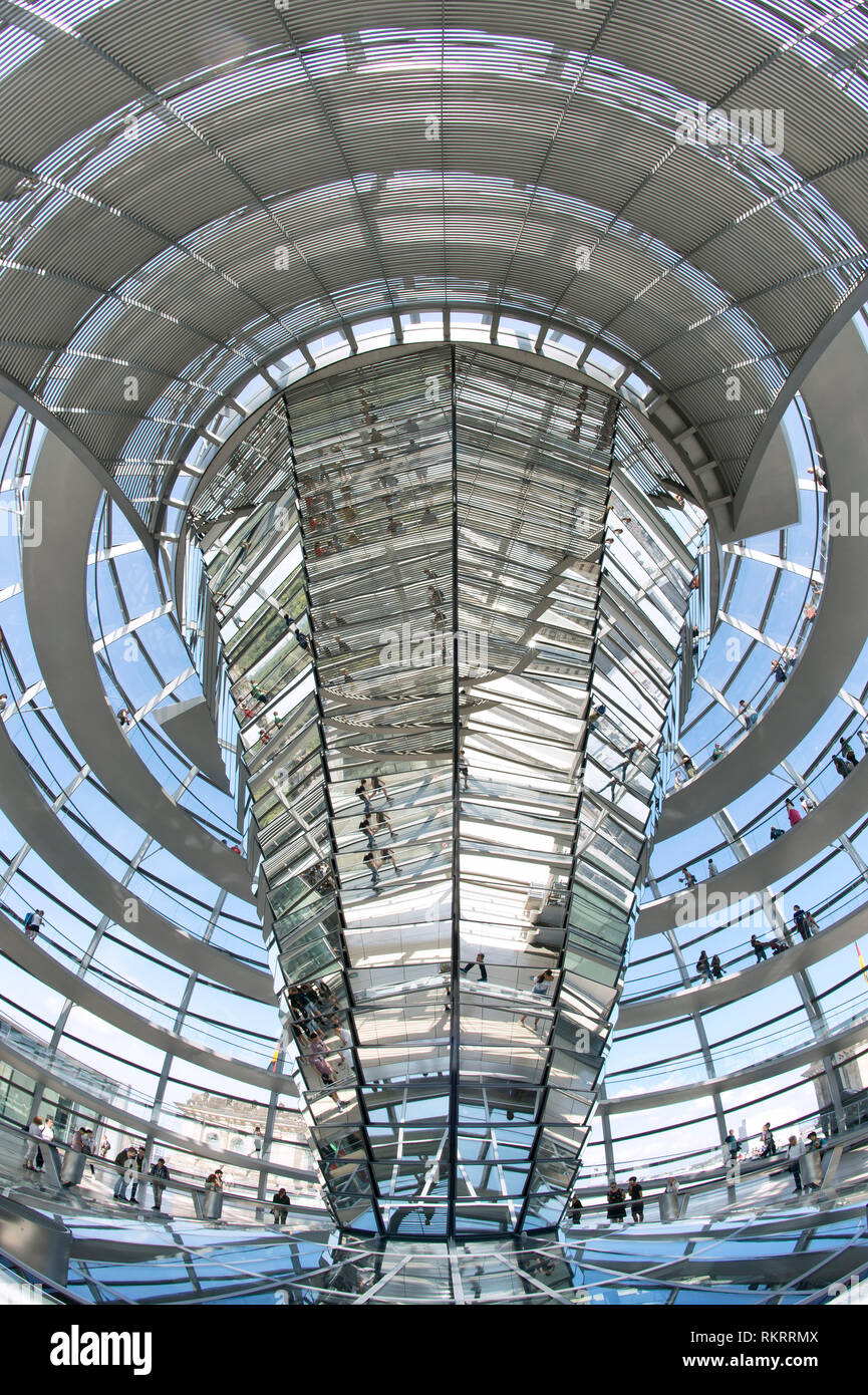 Sir norman foster architect hi-res stock photography and images - Alamy