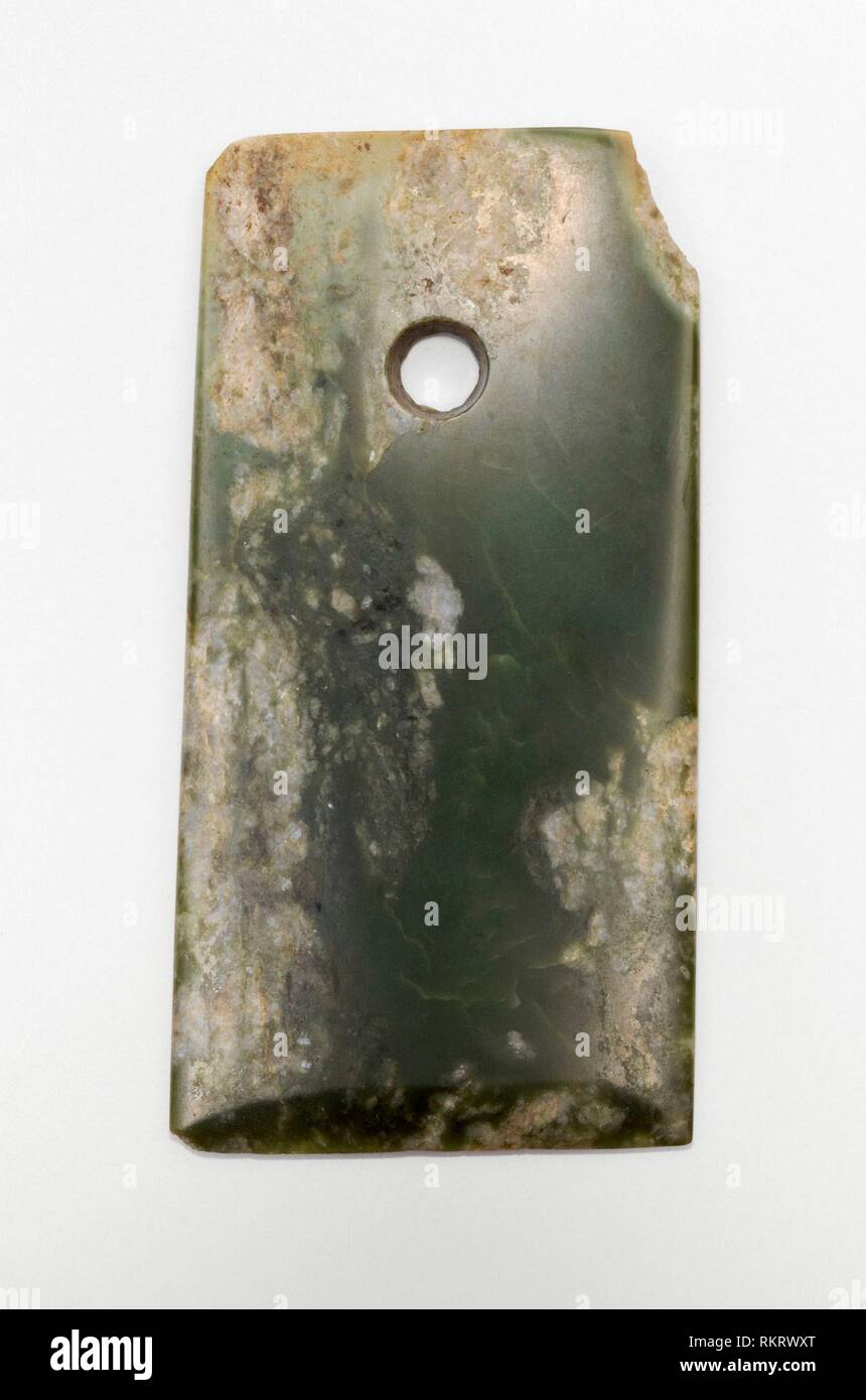 Axe - Neolithic period, probably Dawenkou culture, first half of 3rd ...