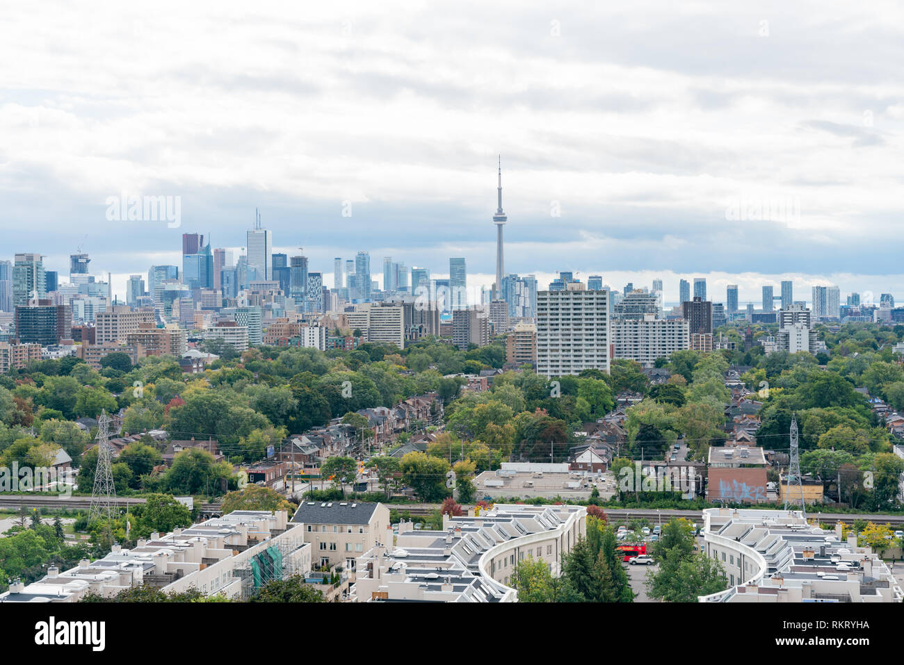 Bird eye view cn tower hi-res stock photography and images - Alamy