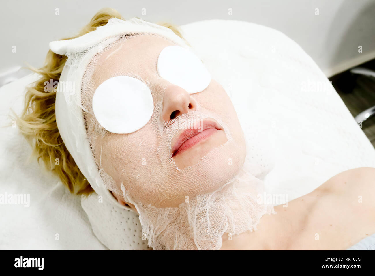Cotton pads for eyes store