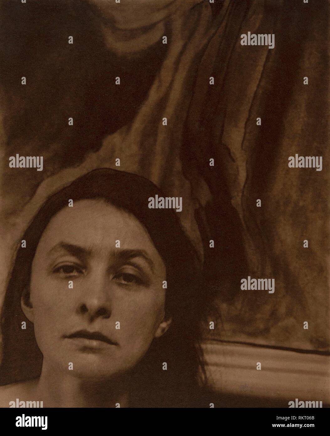 Stieglitz 4 hi-res stock photography and images - Alamy