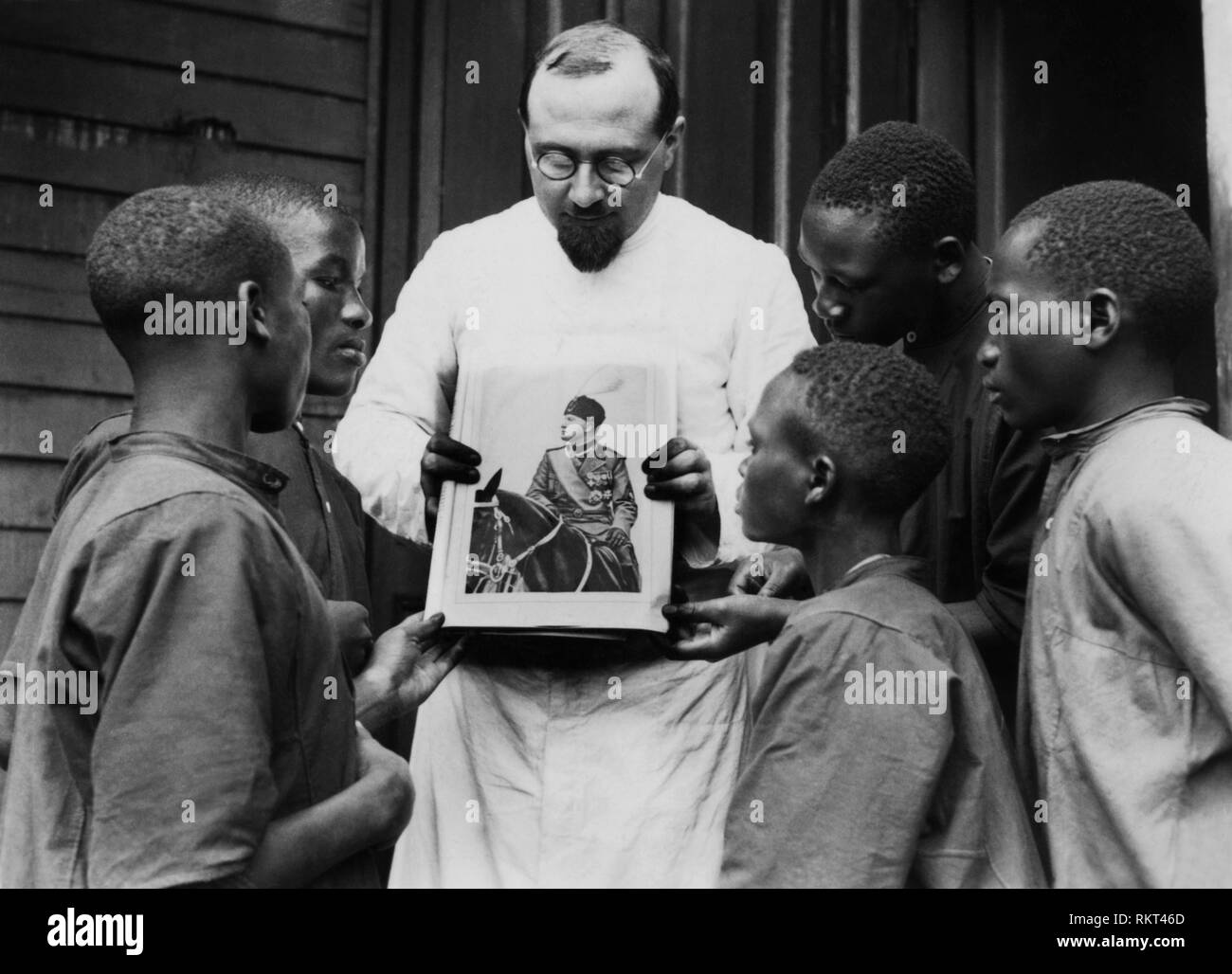 Africa missionary hi-res stock photography and images - Alamy