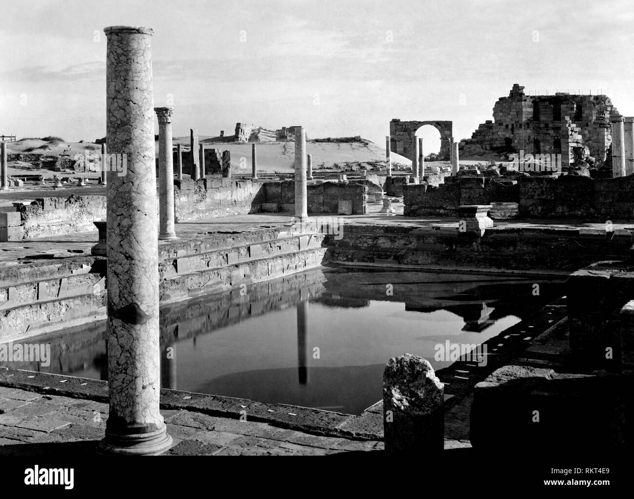 africa, libya, filthy hall, view of the spa pool, 1910-20 Stock Photo ...