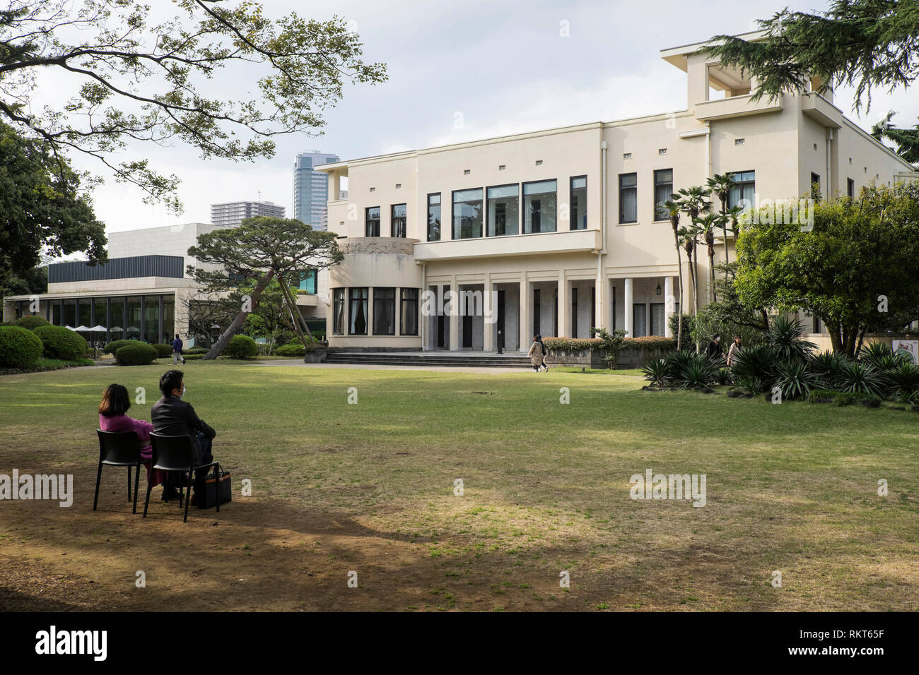 Minato ku district hi-res stock photography and images - Alamy