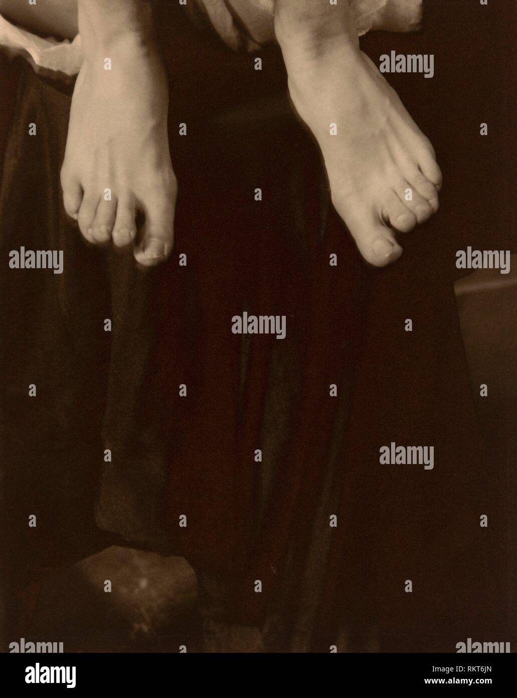 Georgia okeeffe feet hi-res stock photography and images - Alamy