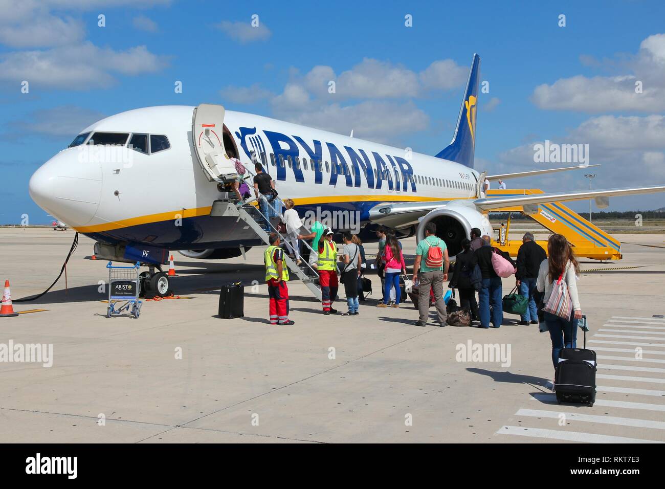Paphos airport cyprus hi-res stock photography and images - Alamy