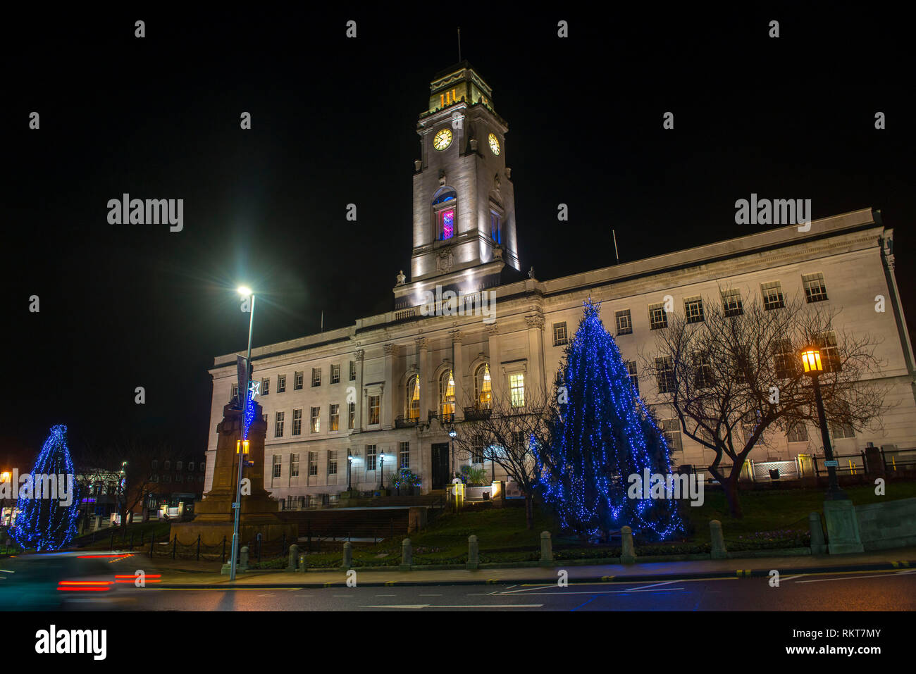 Barnsley town hall hi-res stock photography and images - Alamy