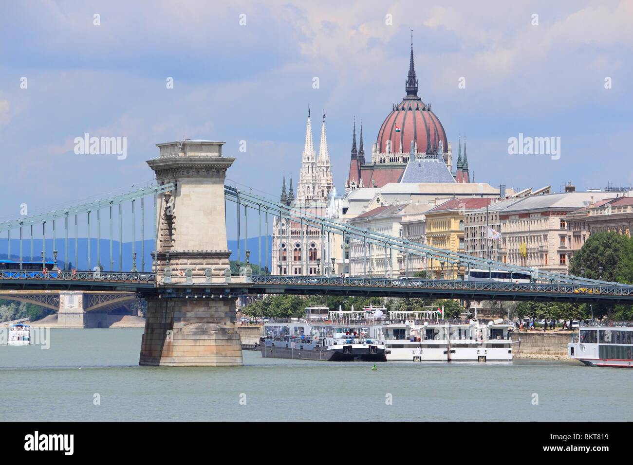 Budapest, Hungary - capital city. Chain Bridge and Parliament Stock ...