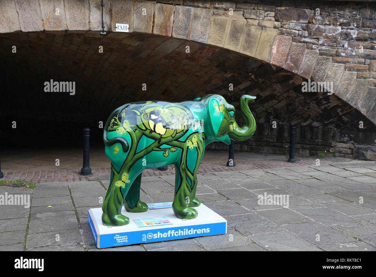 SHEFFIELD, UK - JULY 10, 2016: Painted elephant sculpture in Sheffield ...