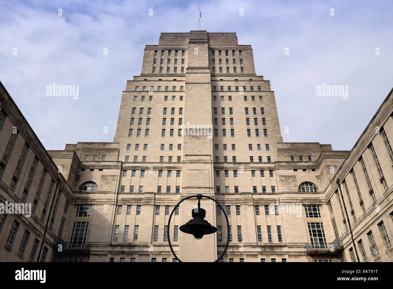 University of London (UK) - Senate House building Stock Photo - Alamy