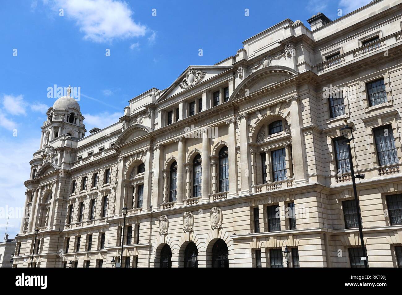 Victorian office building uk hi-res stock photography and images - Alamy