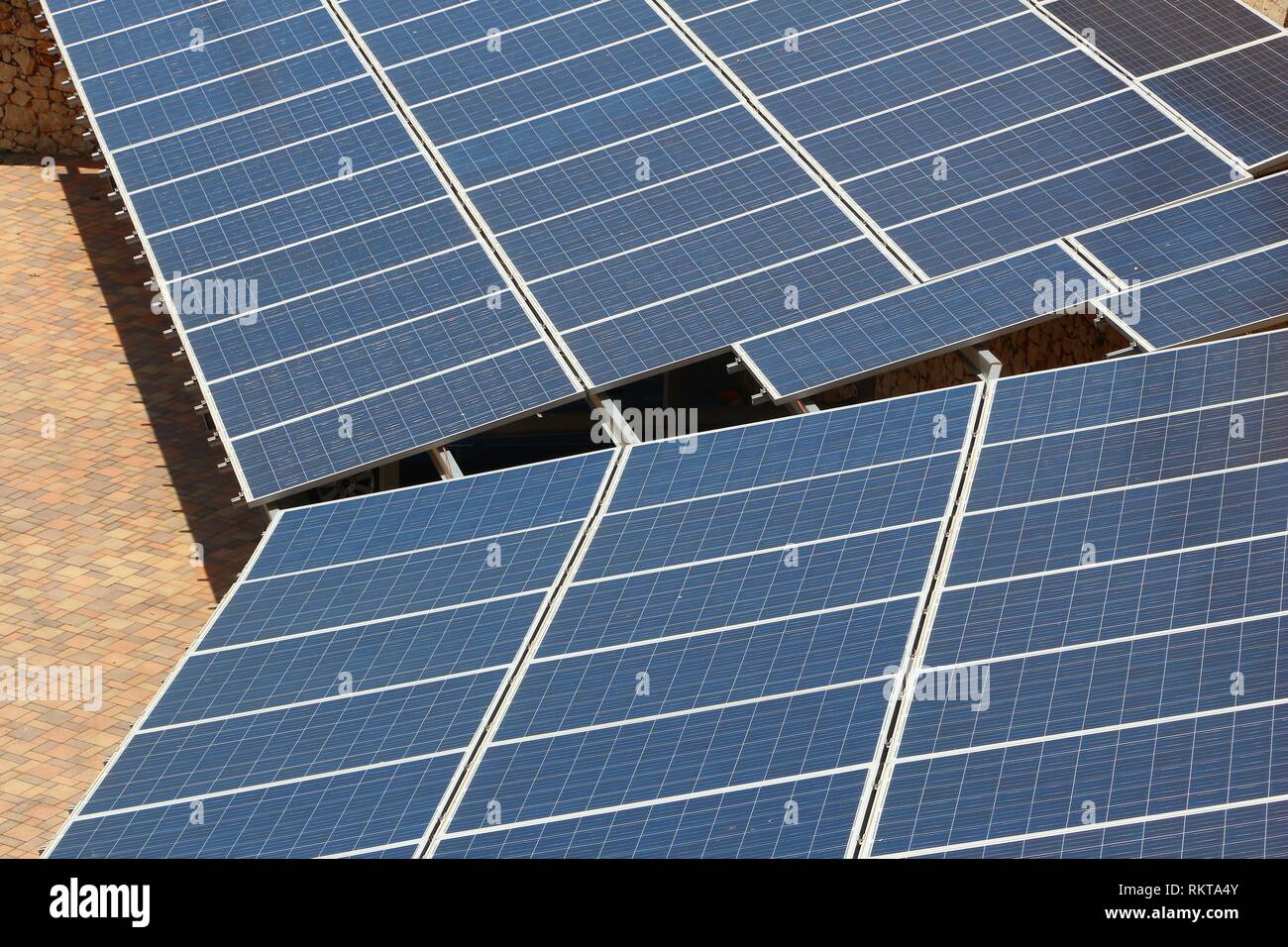 Solar panels - photovoltaic electricity cells installation in Apulia ...