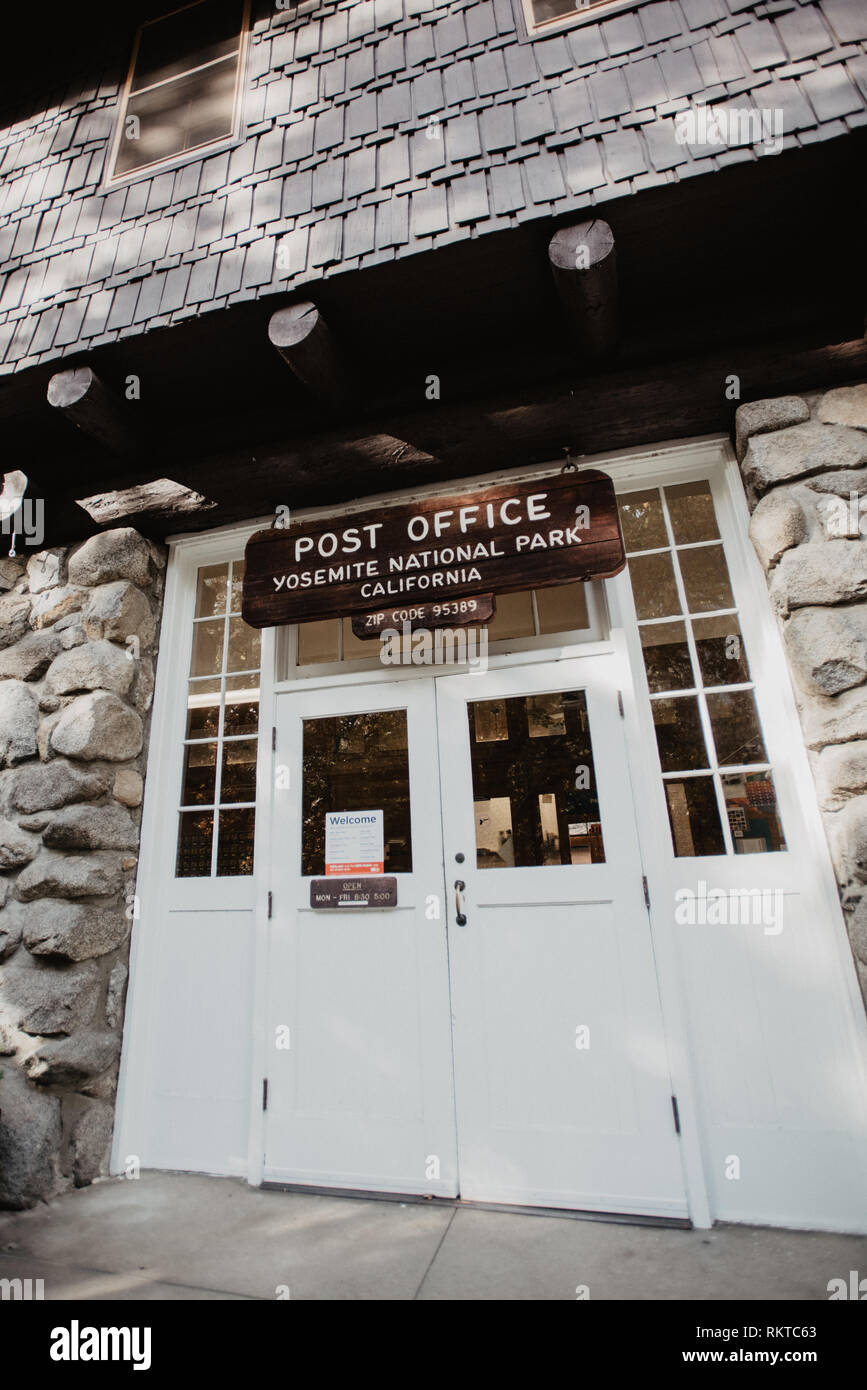 Office of national hi-res stock photography and images - Alamy