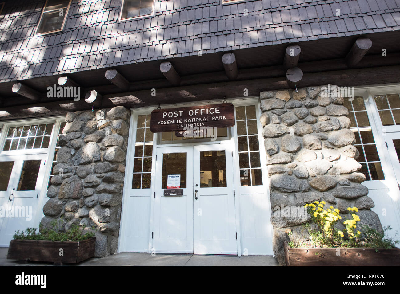 National post office hi-res stock photography and images - Alamy