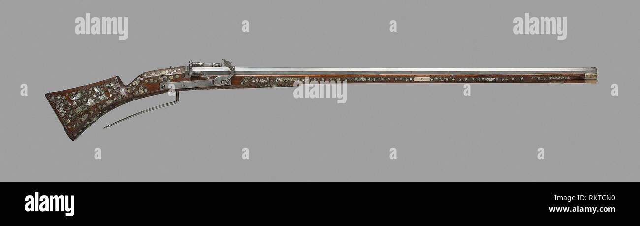 Musket With Matchlock Stock Photos & Musket With Matchlock Stock Images ...