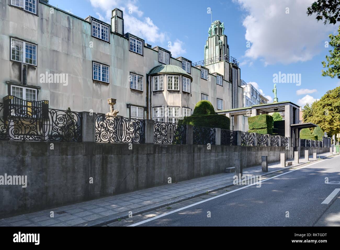 Das Palais Stoclet ist eine von 1905 bis 1911 im Stil der Wiener ...