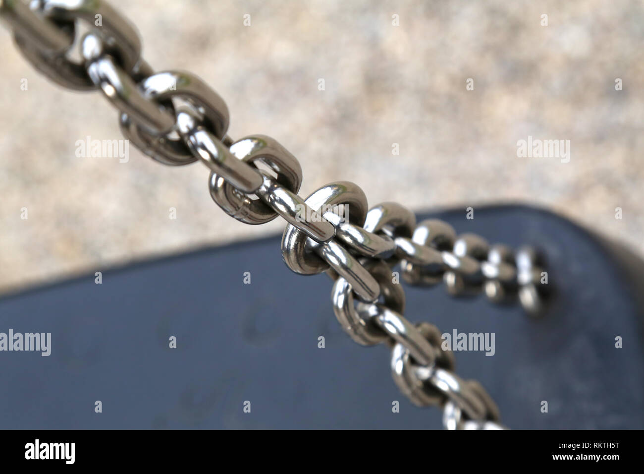 Chain of cells hi-res stock photography and images - Alamy