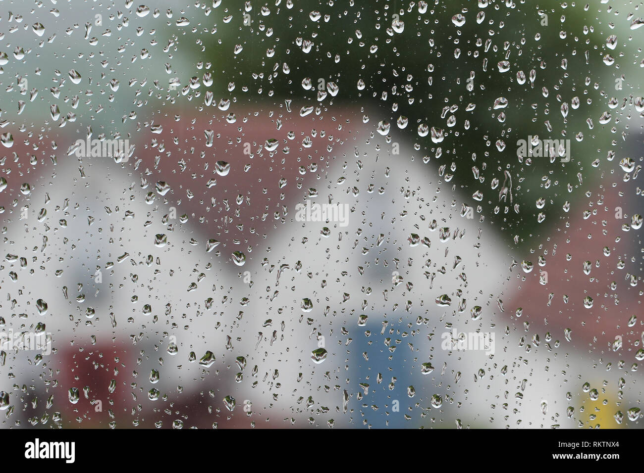 Bad weather / Drops / Raindrops on a windowpane / condensate Stock Photo - Alamy