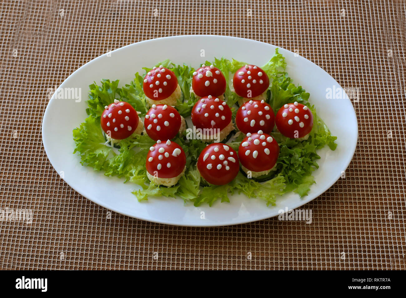 Salate Plate High Resolution Stock Photography and Images - Alamy