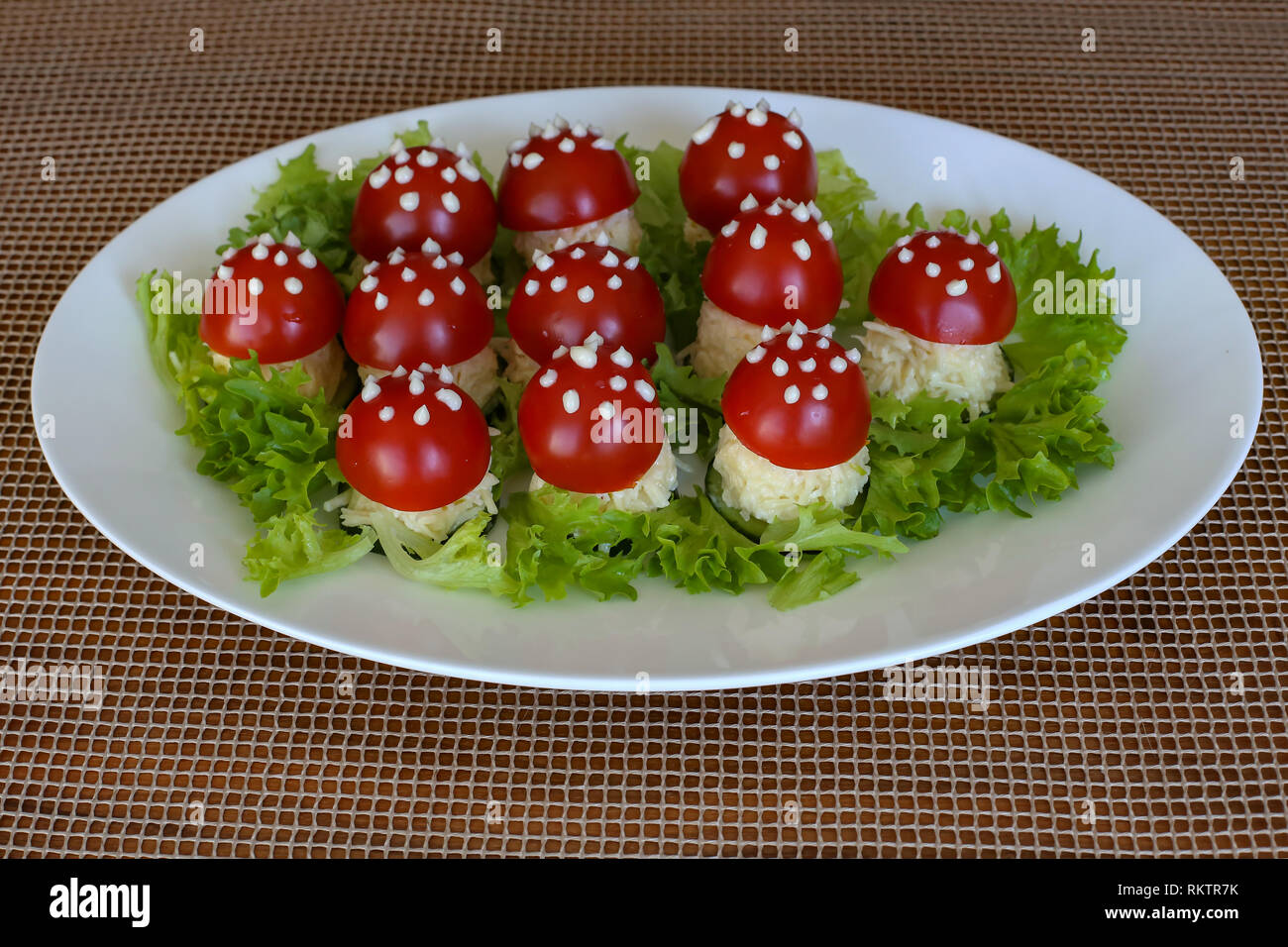 Salate Plate High Resolution Stock Photography and Images - Alamy