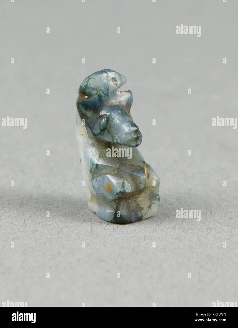 Lunar disk hi-res stock photography and images - Alamy