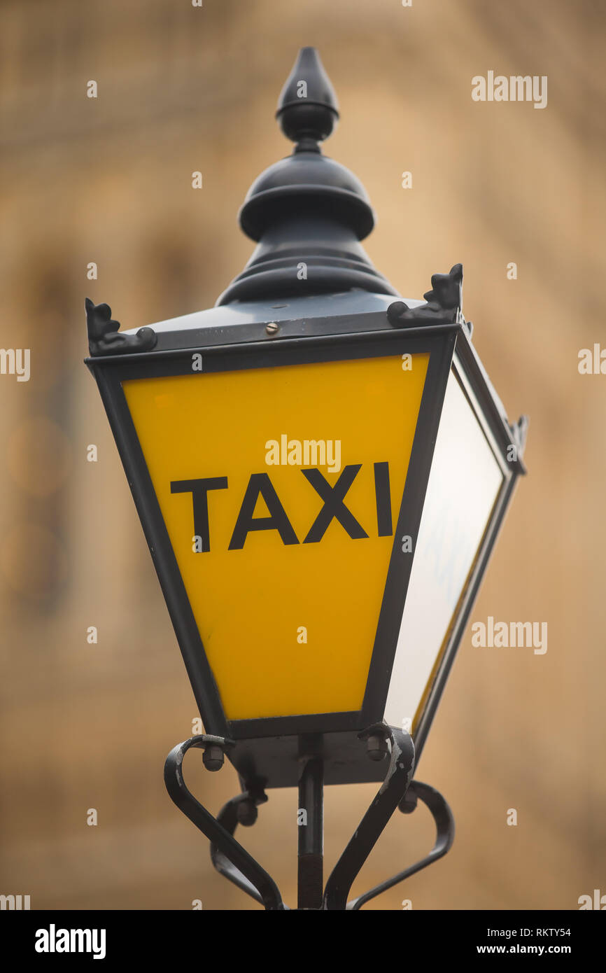 Victorian taxi lamp hi-res stock photography and images - Alamy
