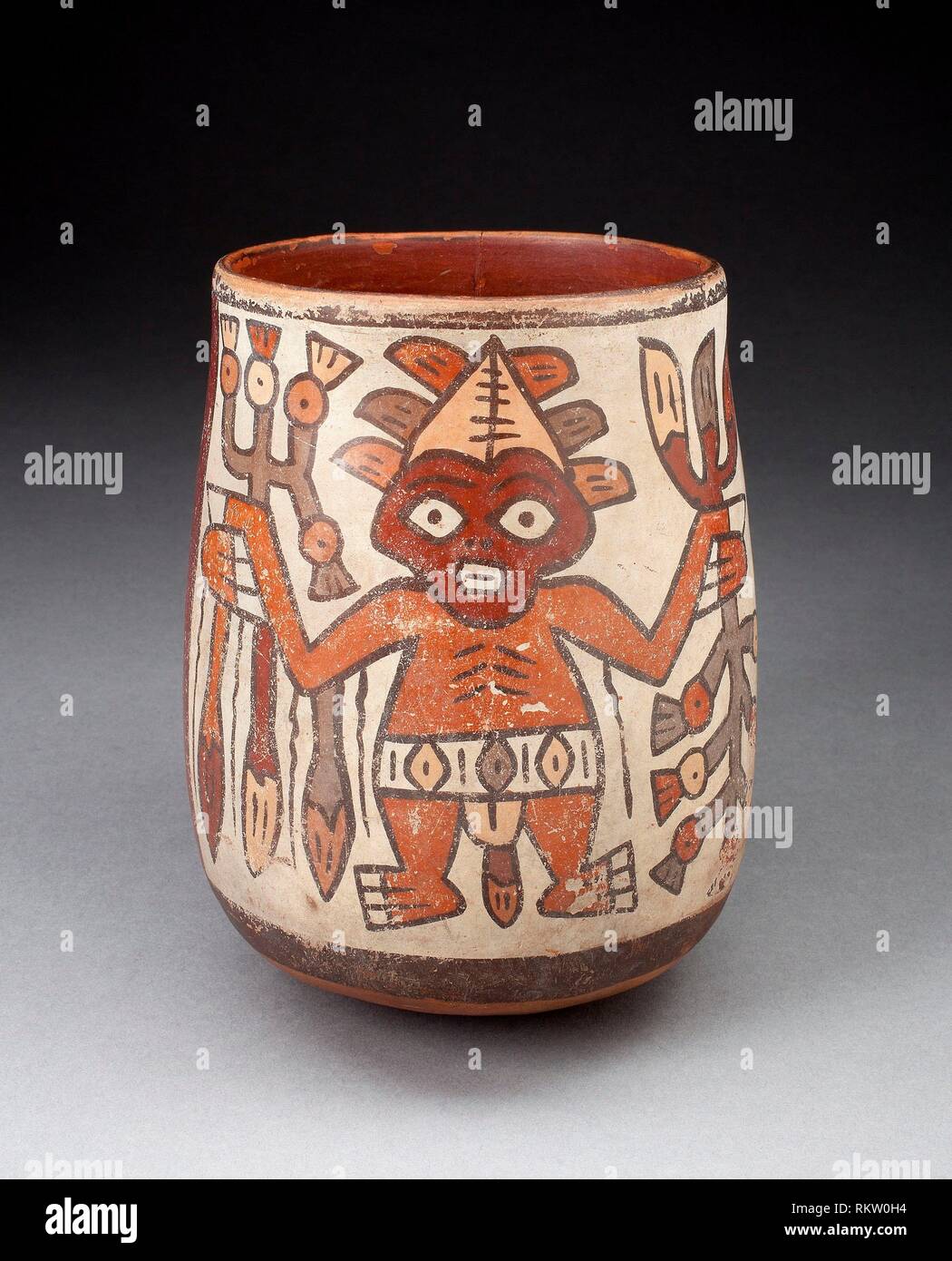 16 standing figures hi-res stock photography and images - Alamy