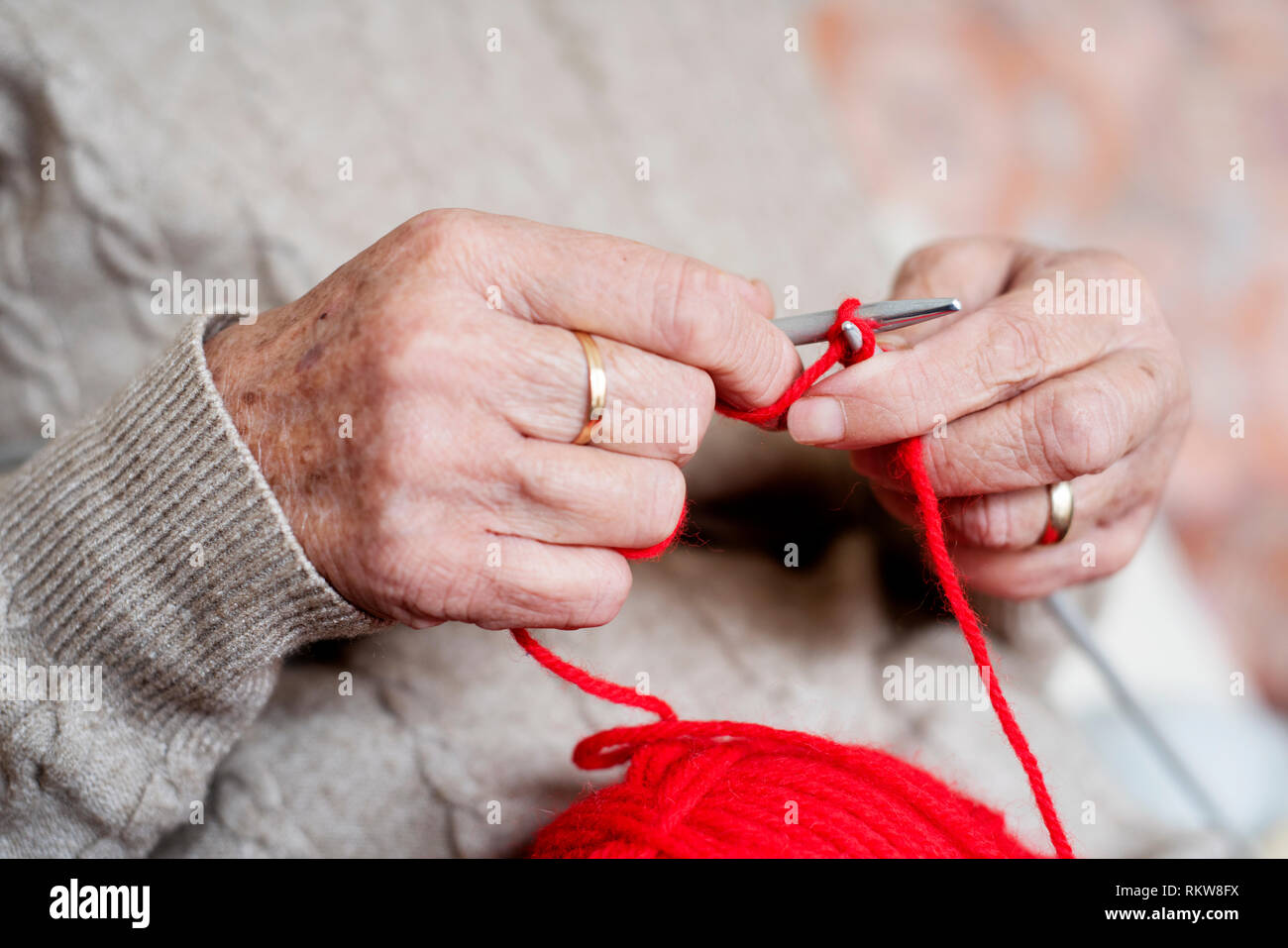 Old woman sitting knitting grandmother hi-res stock photography and ...