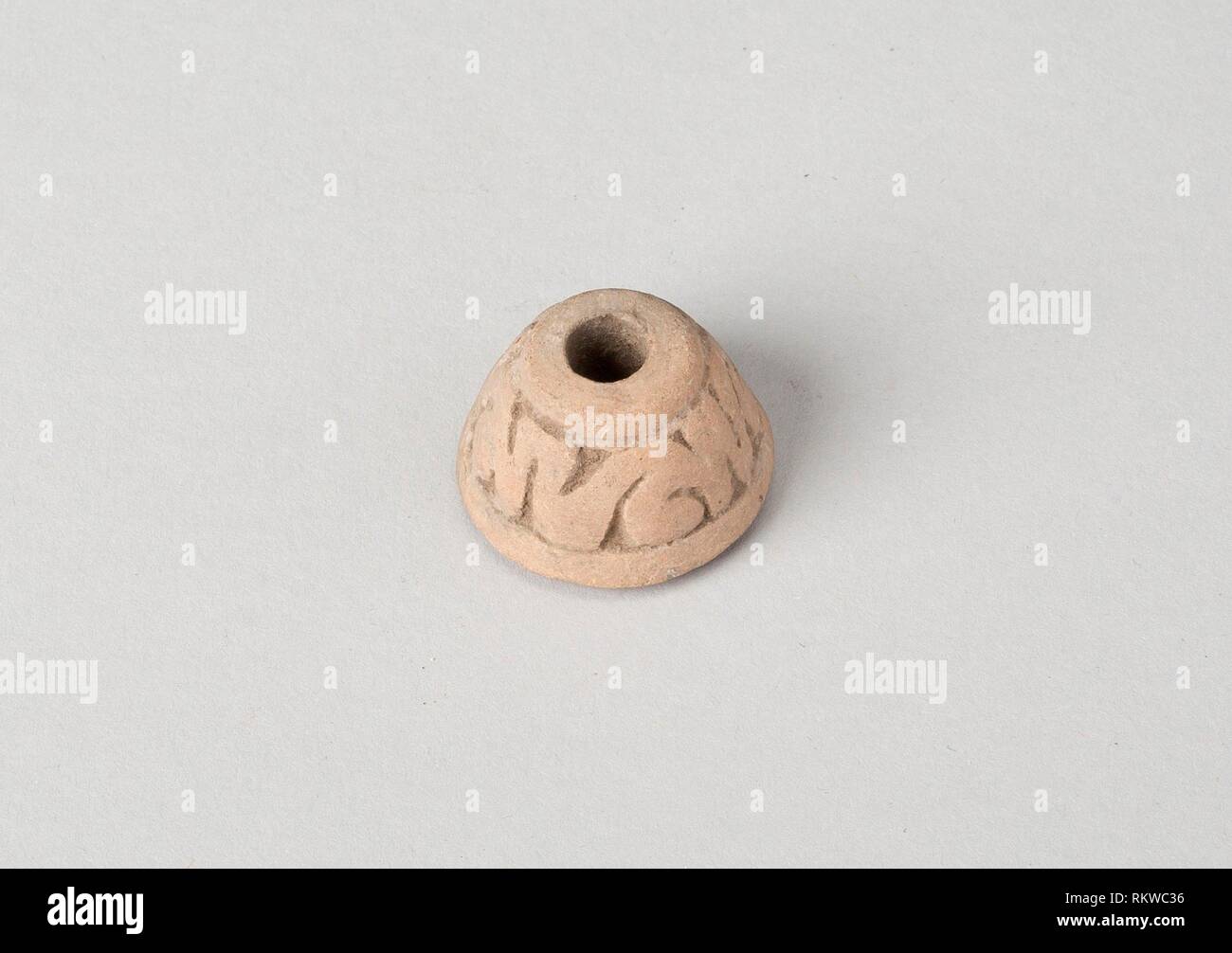 Spindle 6 6 cm hi-res stock photography and images - Alamy