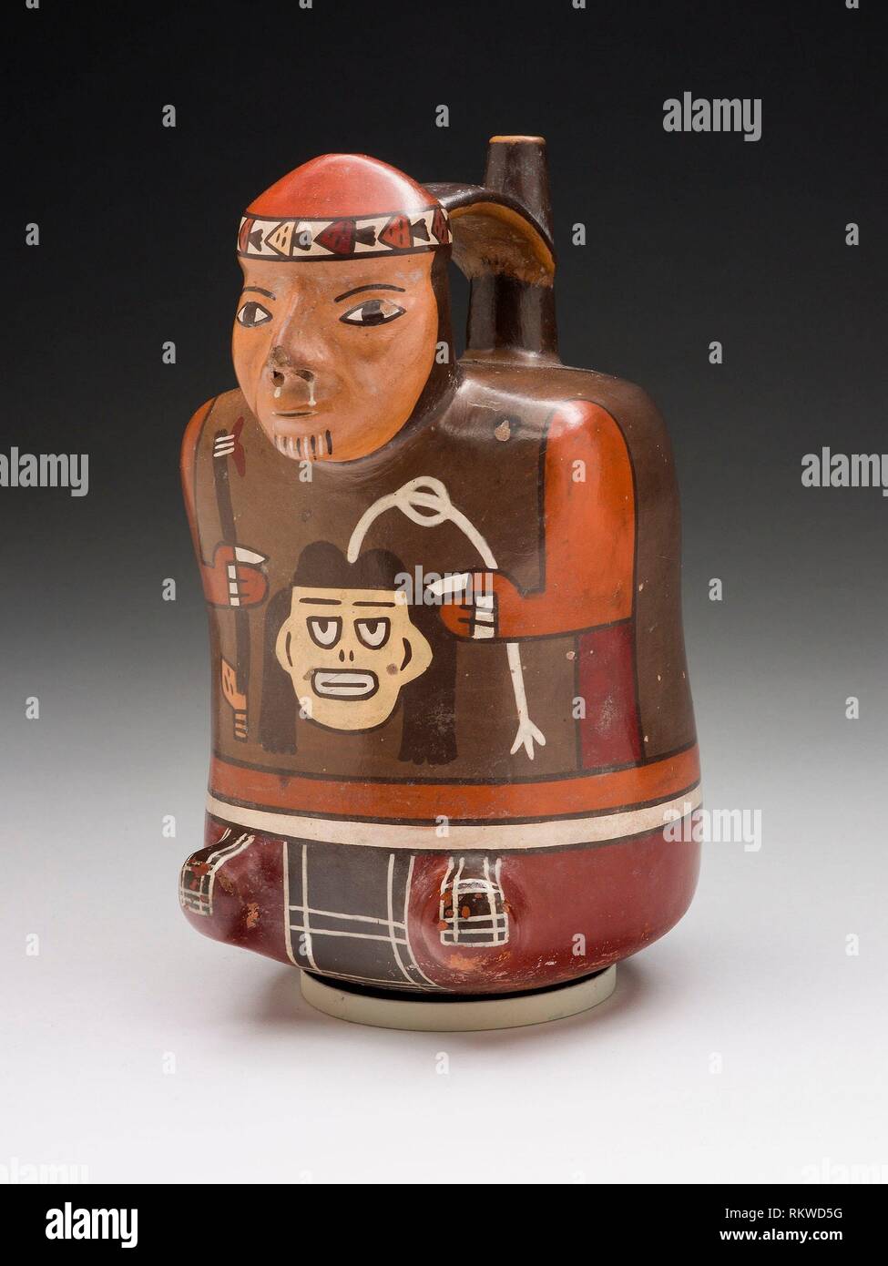 Trophy head nazca hi-res stock photography and images - Alamy