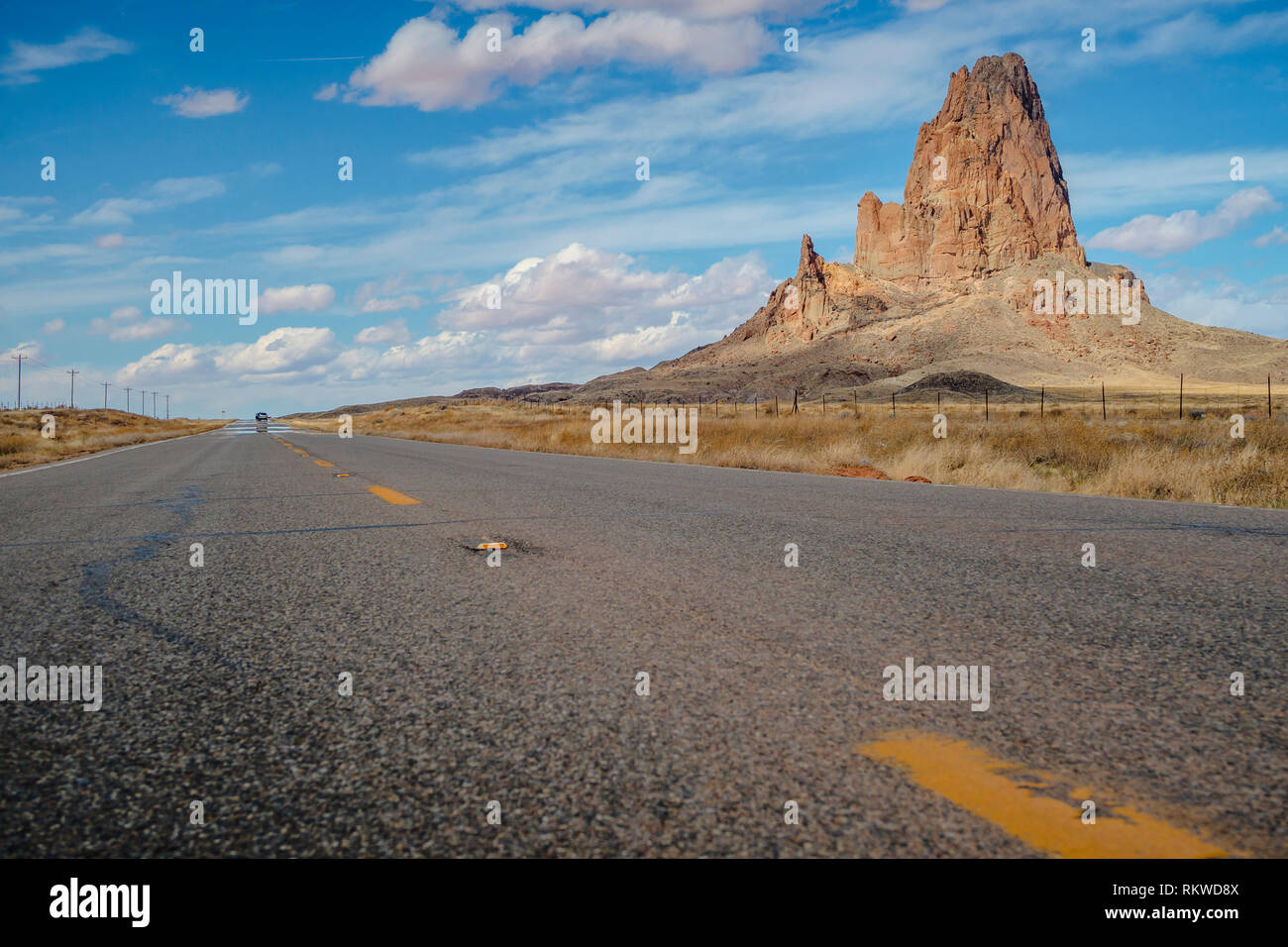 Line of rocks hi-res stock photography and images - Alamy