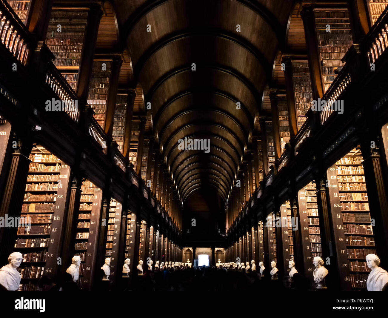 Trinity college library building dublin hi-res stock photography and ...