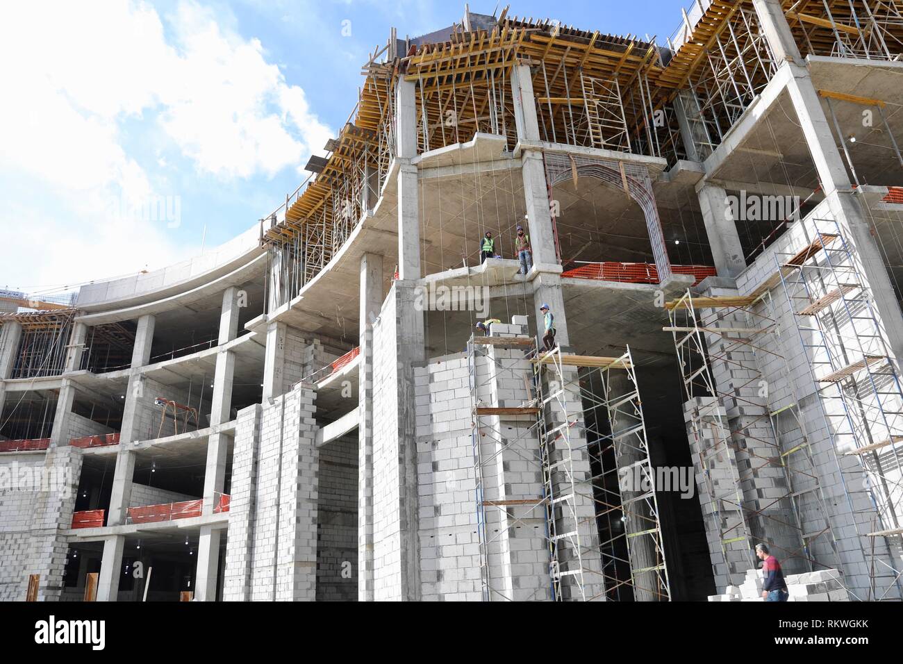 Iraqi projects hi-res stock photography and images - Alamy