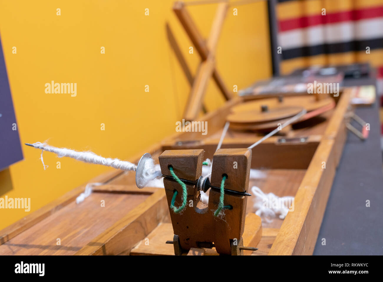 Khadi hand weaving machine hi-res stock photography and images - Alamy