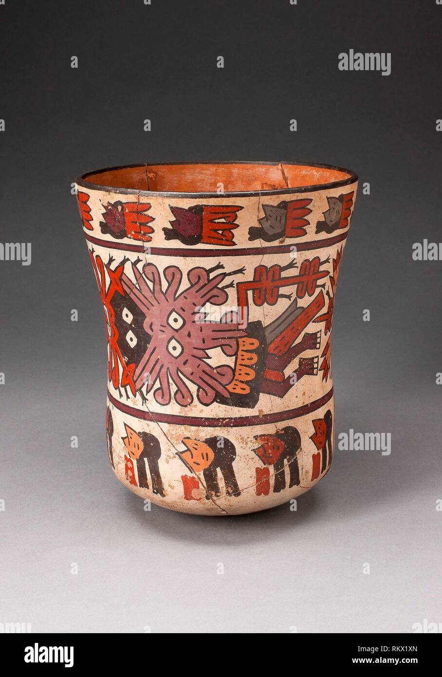 Nazca trophy heads hi-res stock photography and images - Alamy