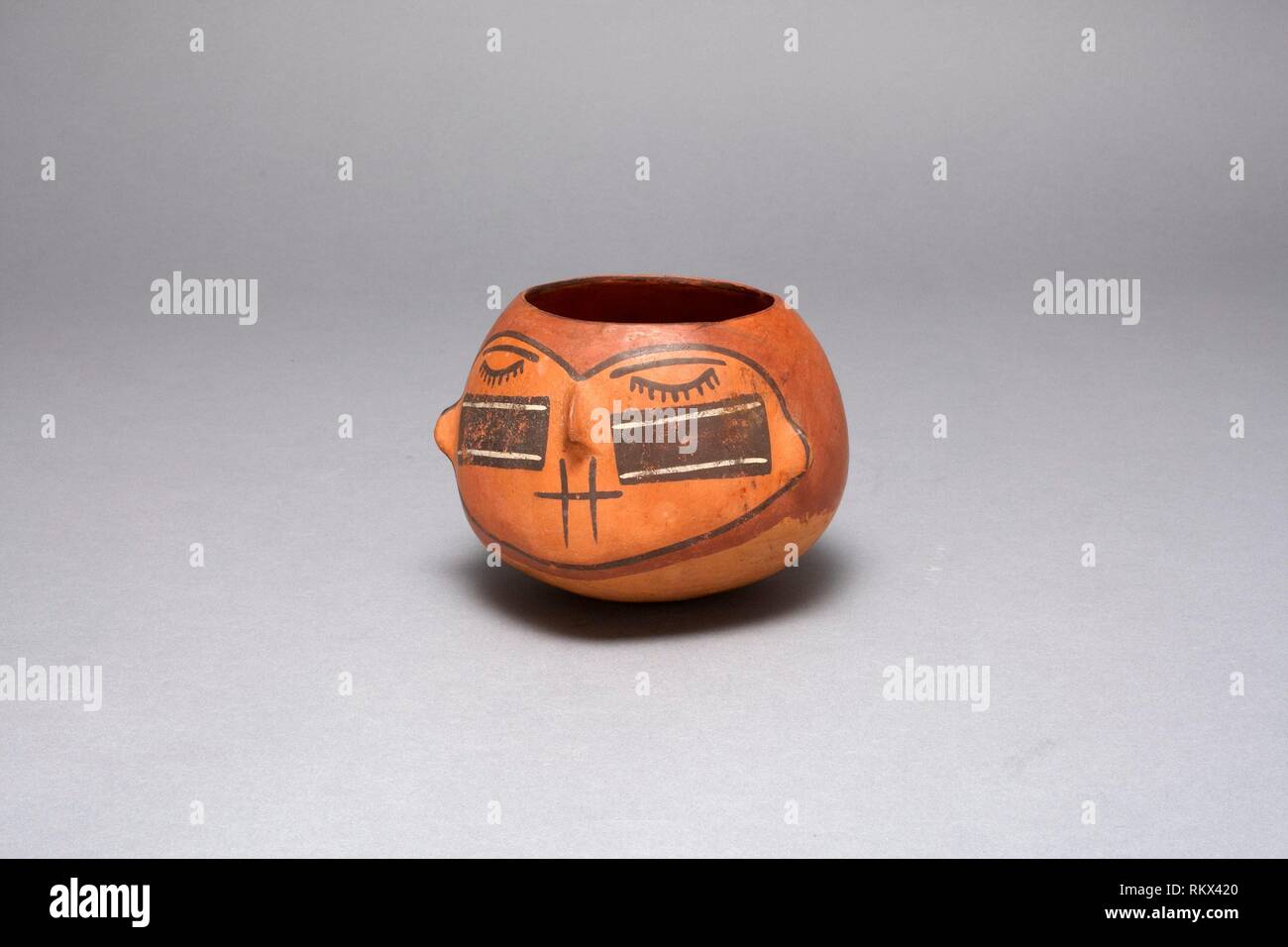 Trophy head nazca hi-res stock photography and images - Alamy