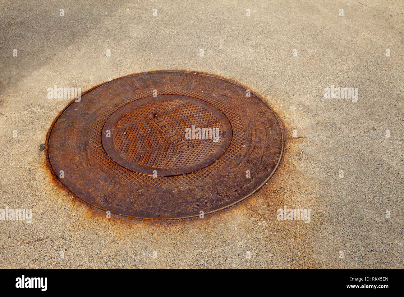 Electrical manhole hi-res stock photography and images - Alamy