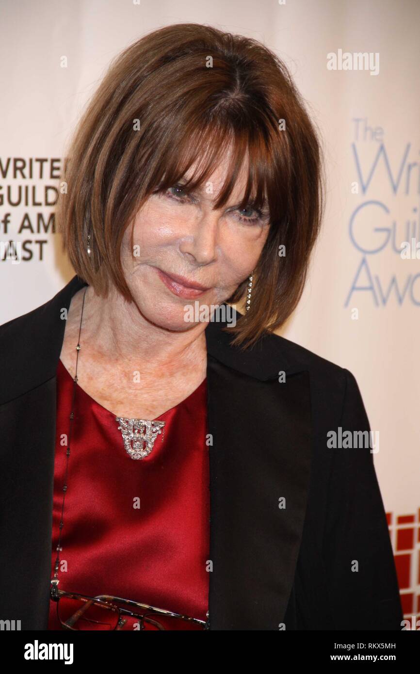Lee grant actress hi-res stock photography and images - Alamy