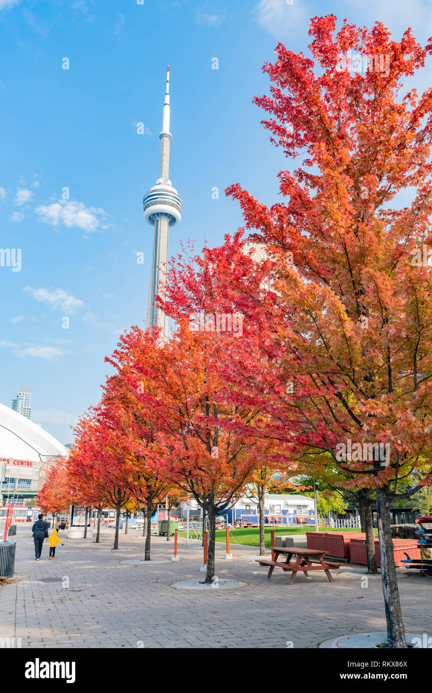 Toronto red tower hi-res stock photography and images - Alamy
