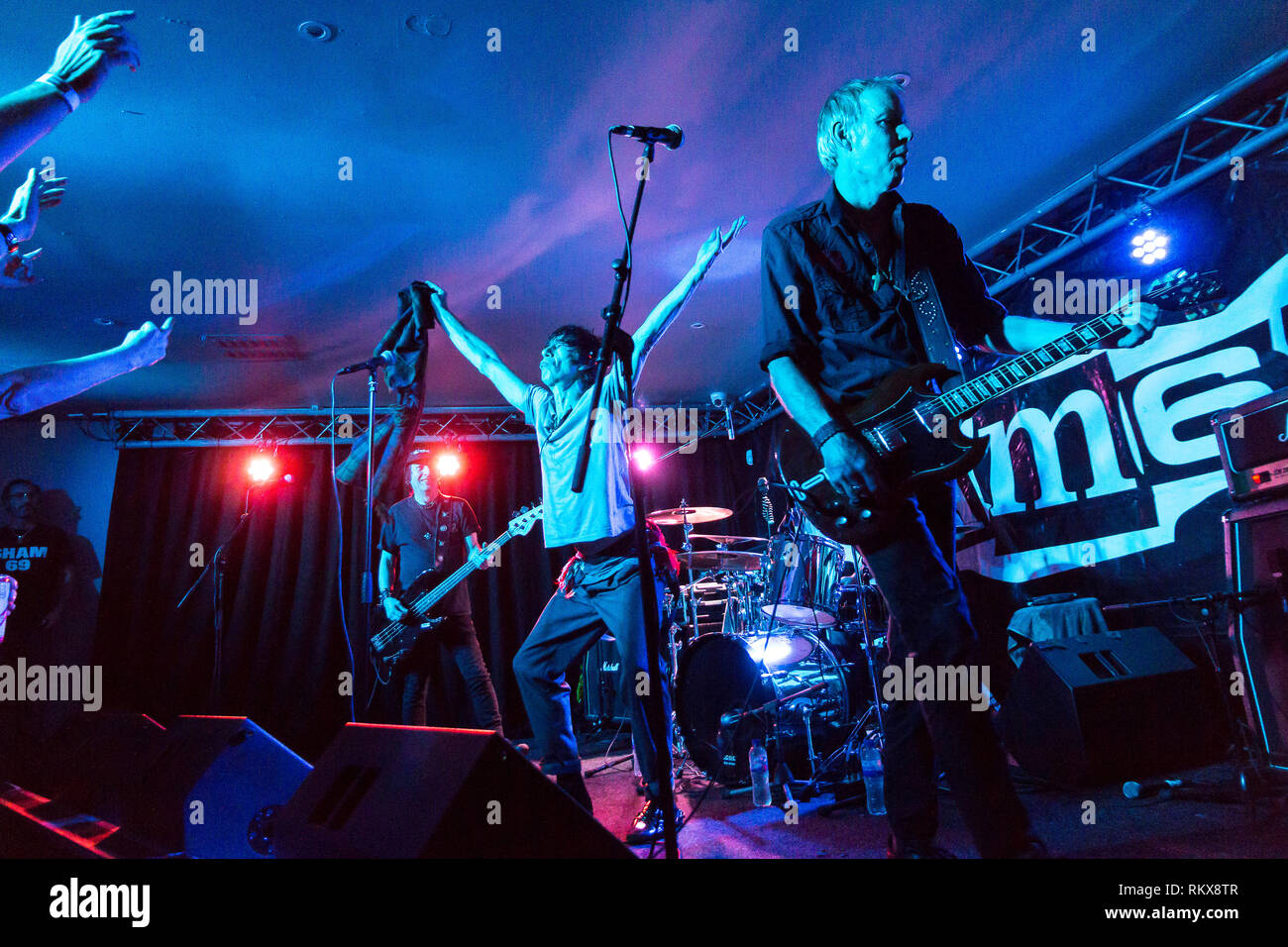 Jimmy Pursey Sham 69 Origional 1977 Line Up Stock Photo - Alamy