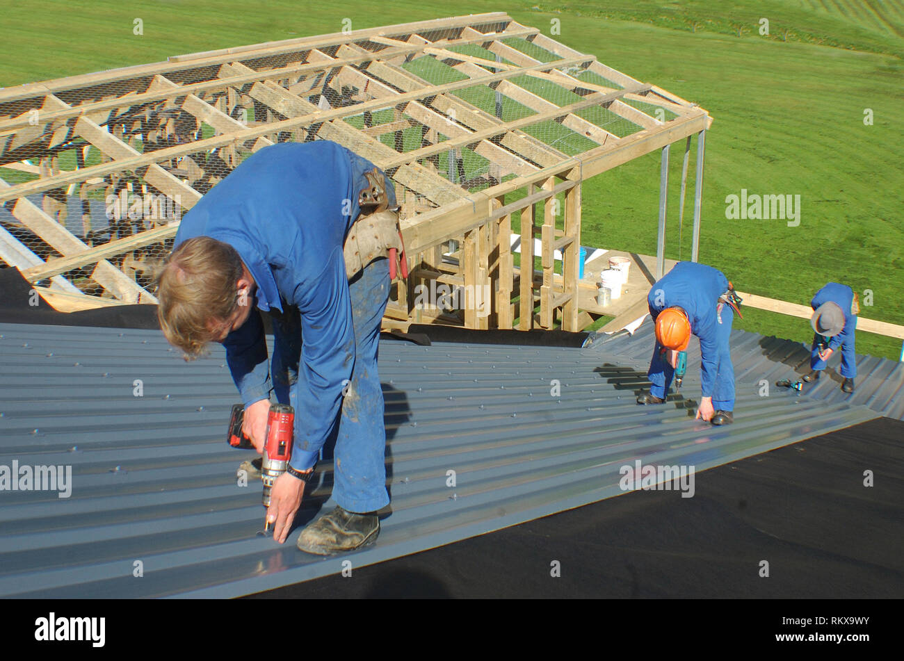 Large timber roof hi-res stock photography and images - Alamy