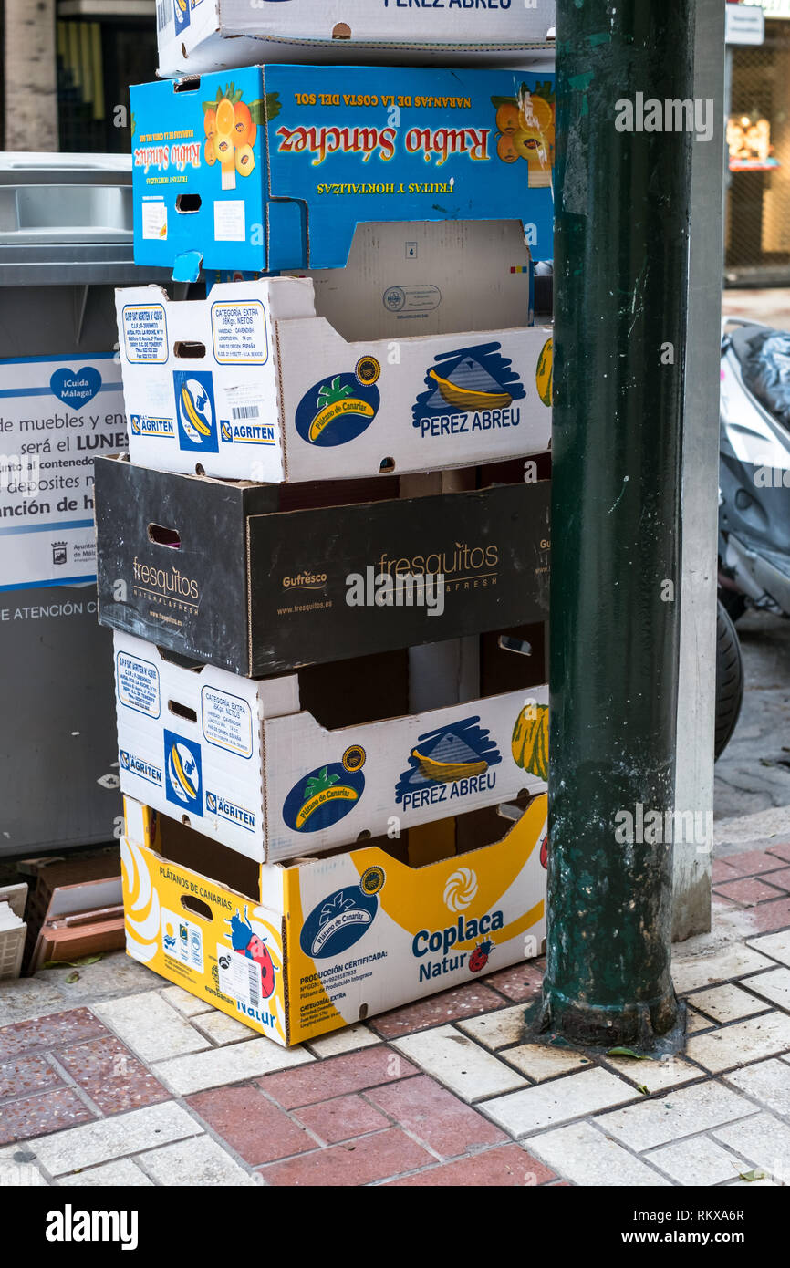 Empty cereal box hi-res stock photography and images - Alamy