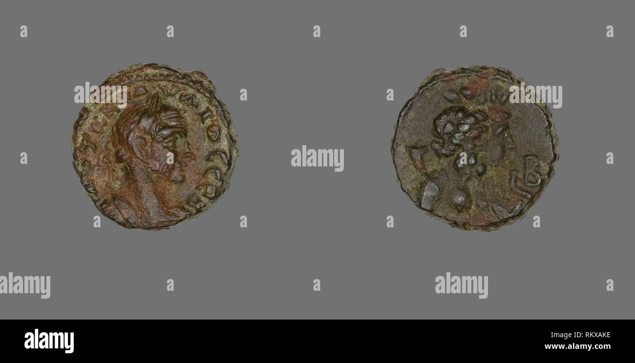 Portraying emperor claudius gothicus hi-res stock photography and ...