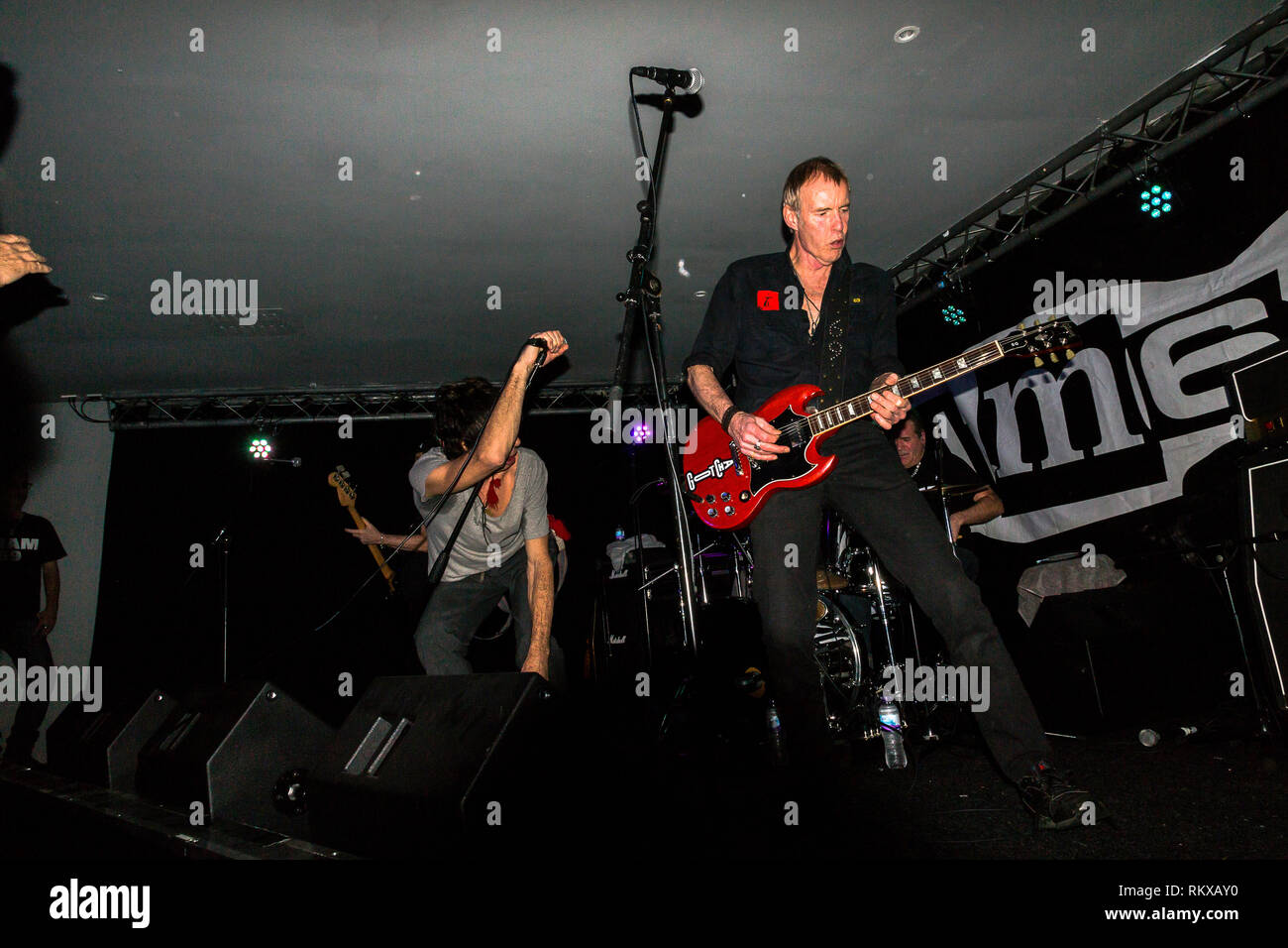 Jimmy Pursey Sham 69 Origional 1977 Line Up Stock Photo - Alamy