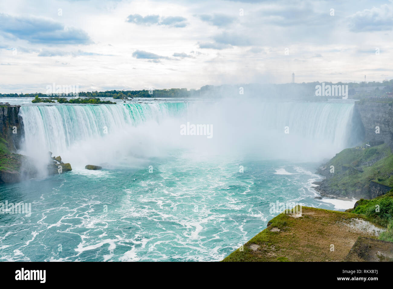 Close up of the beautiful Horseshoe Fall at Canada Stock Photo - Alamy