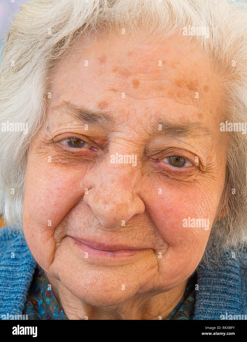 Lovely old lady smiling. Close view Stock Photo - Alamy Lovely old lady smiling. Close view Stock Photo - Alamy