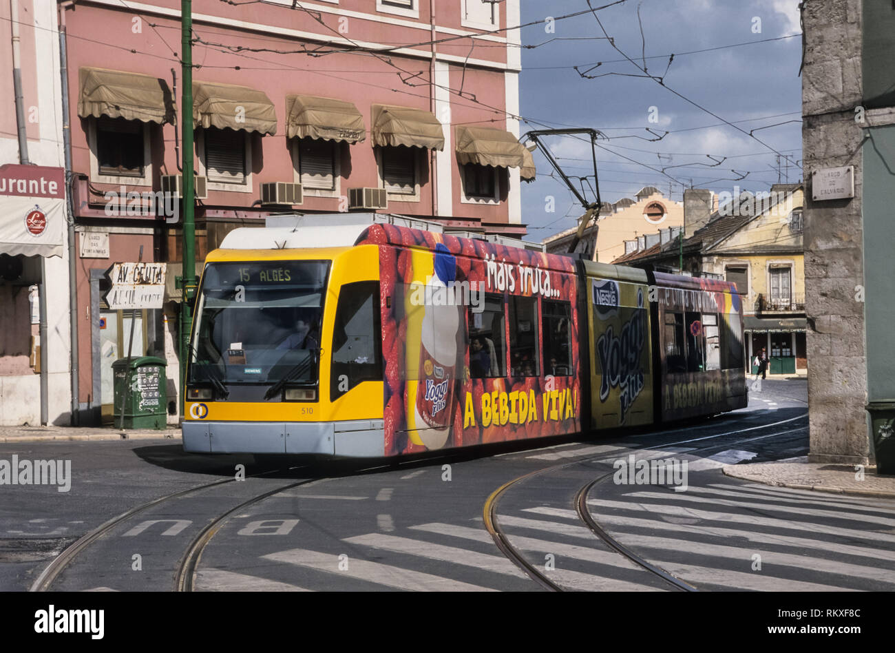 Lissabon, Strassenbahn, Largo das Fontainhas - Lisboa, Tramway, Largo ...