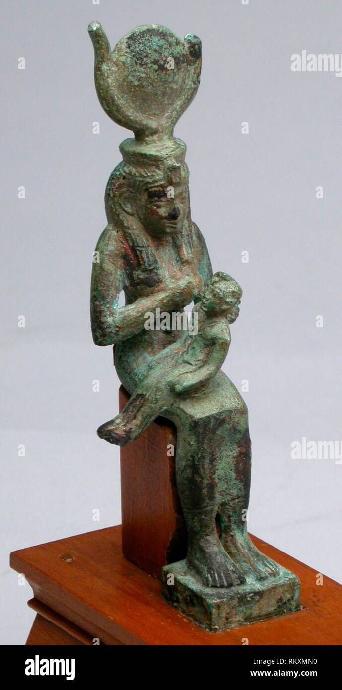 Isis goddess hi-res stock photography and images - Alamy